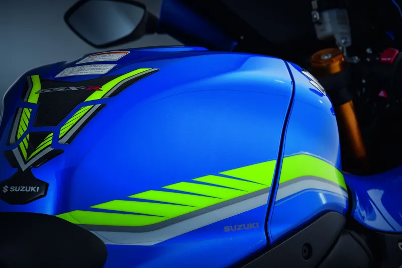 Προσταυτευτικά αυτοκόλλητα ρεζερβουάρ καυσίμου | Suzuki - Motos